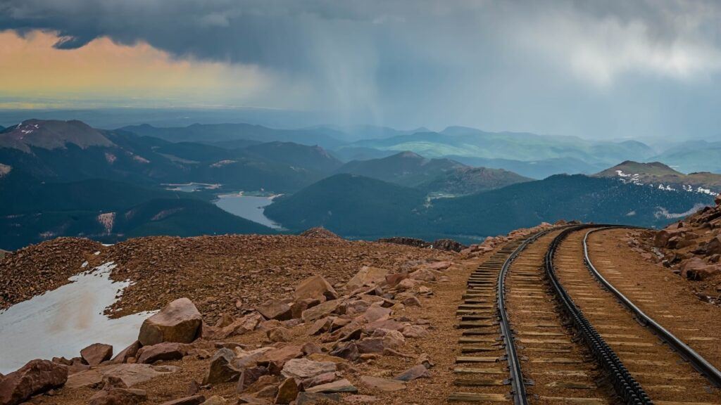 3 Cog Railways In USA That You Can Still Ride on