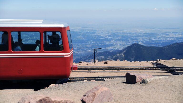 7 Best Scenic Train Rides in Colorado Ranked