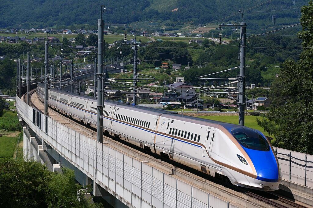 6 Most Famous Bullet Trains In Japan